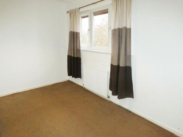 2 bedroom end of terrace house to rent