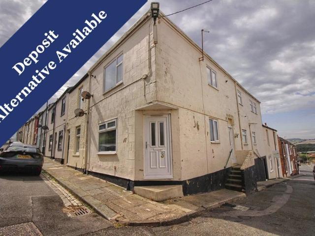 2 bedroom end of terrace house to rent