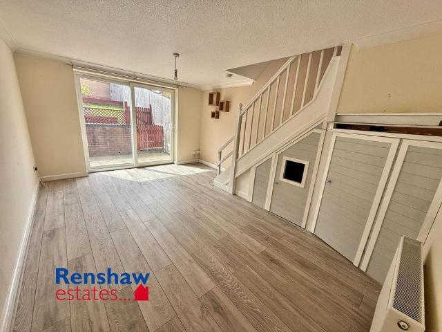2 bedroom end of terrace house to rent