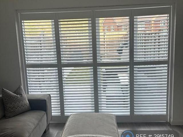 2 bedroom end of terrace house to rent