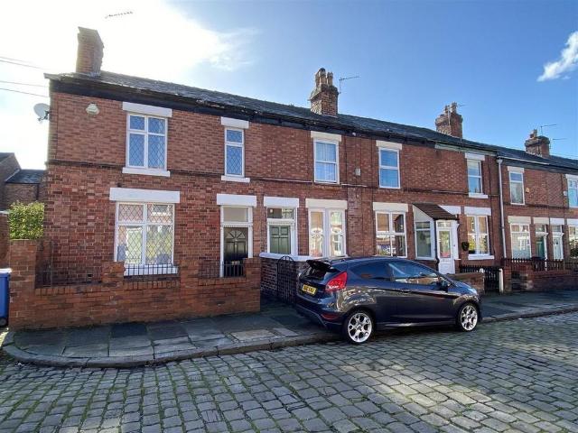 2 bedroom end of terrace house to rent