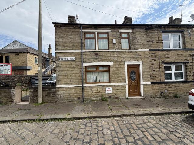 2 bedroom end of terrace house to rent