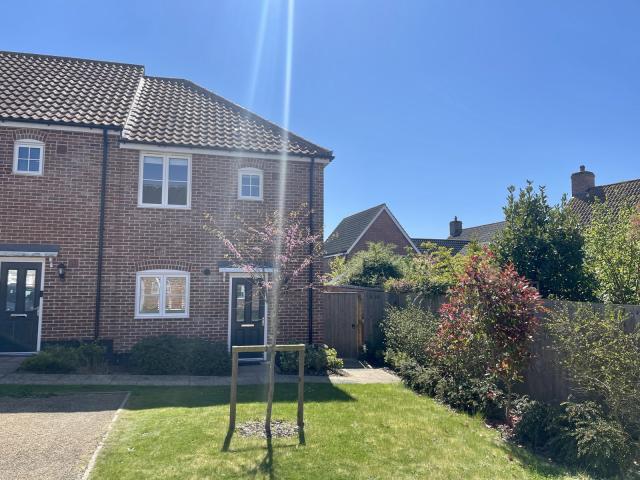 2 bedroom End of terrace house to rent