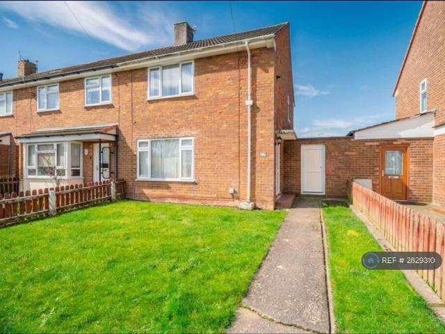 2 bedroom end of terrace house to rent