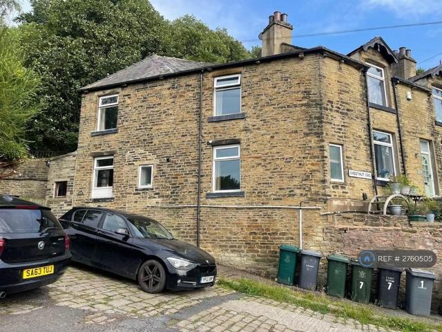 2 bedroom end of terrace house to rent