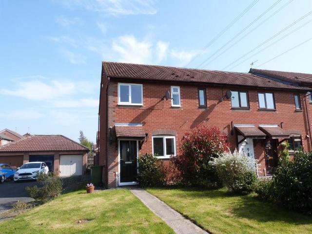 2 bedroom end of terrace house to rent