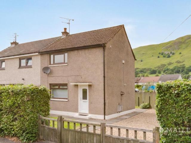 2 bedroom end of terrace house to rent