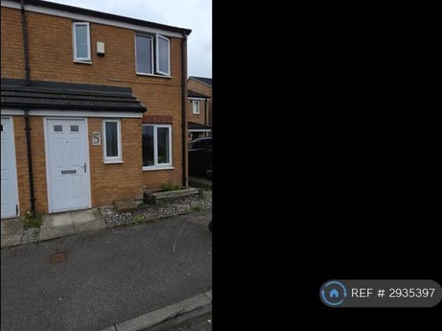 2 bedroom end of terrace house to rent