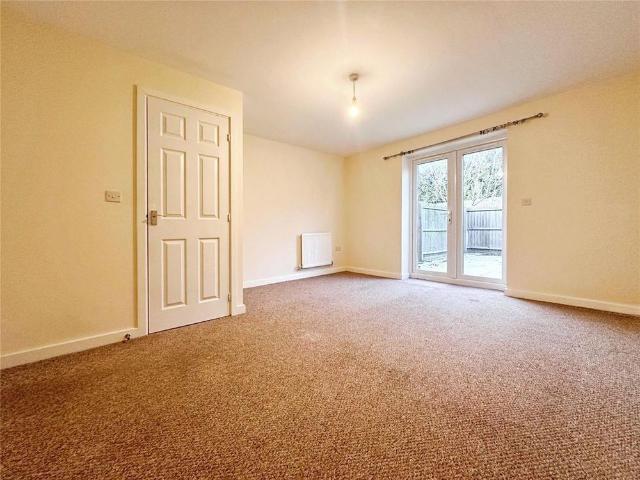 2 bedroom end of terrace house to rent