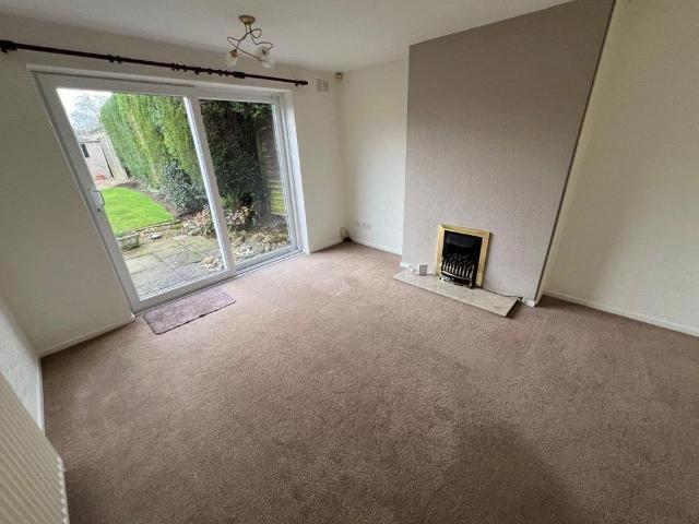2 bedroom end of terrace house to rent