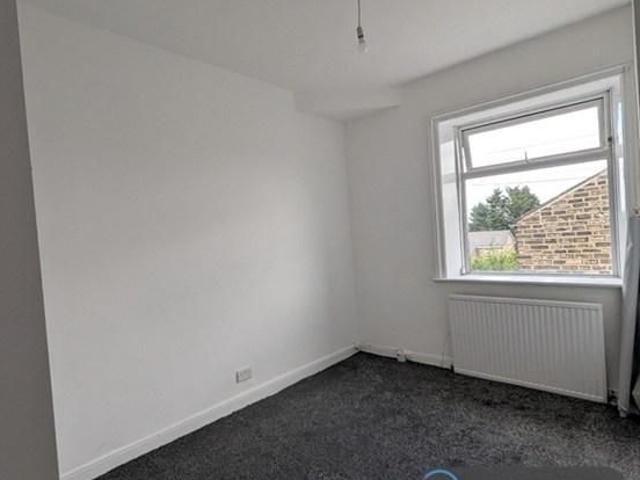 2 bedroom end of terrace house to rent