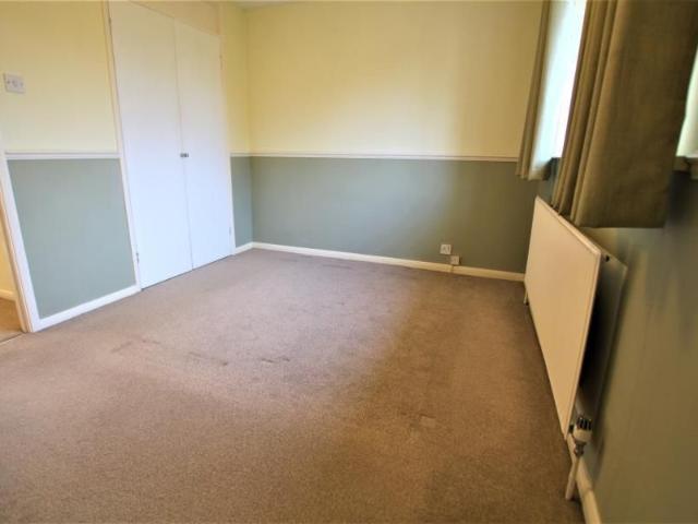 2 bedroom end of terrace house to rent