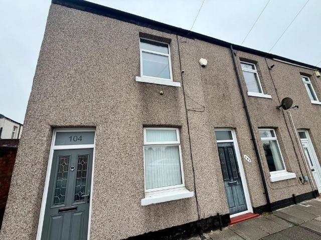 2 bedroom end of terrace house to rent