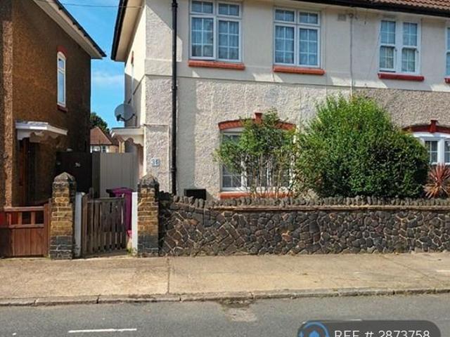 2 bedroom end of terrace house to rent
