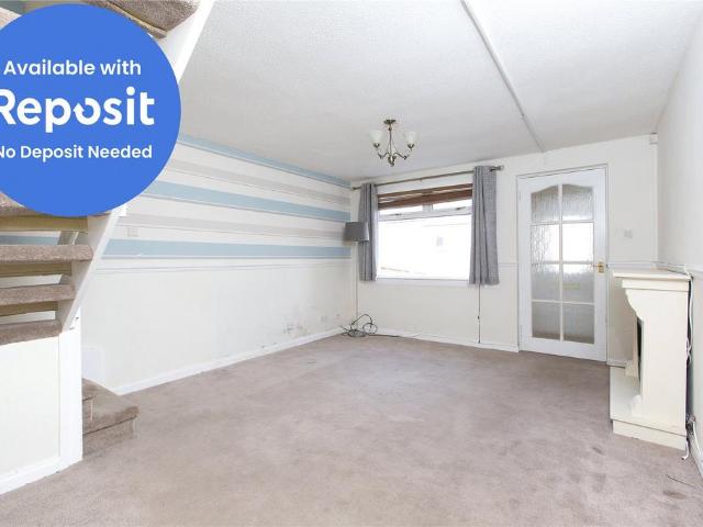 2 bedroom end of terrace house to rent
