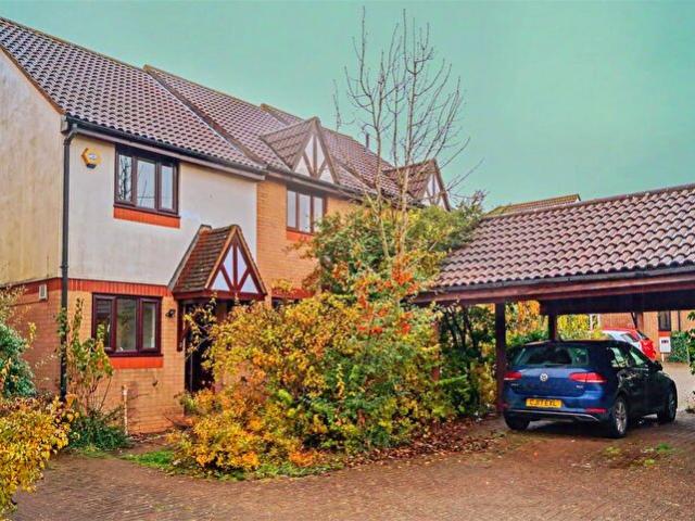 2 Bedroom End Of Terrace House To Rent In Trentishoe Crescent, Furzton, Milton Keynes, MK4