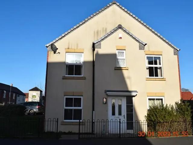 2 Bedroom End Of Terrace House To Rent In Tulip Tree Road, Nuneaton, CV10