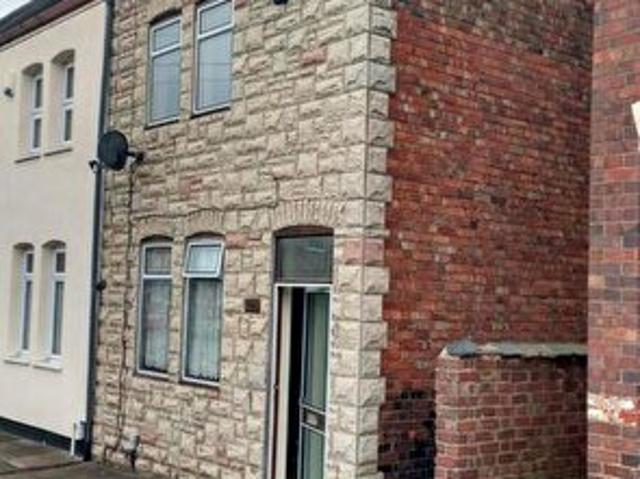 2 Bedroom End Of Terrace House To Rent In Westbury Road, Nuneaton, CV10