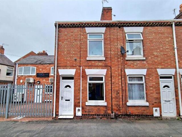 2 Bedroom End Of Terrace House To Rent In Brook Street, Thurmaston, Leicester, LE4