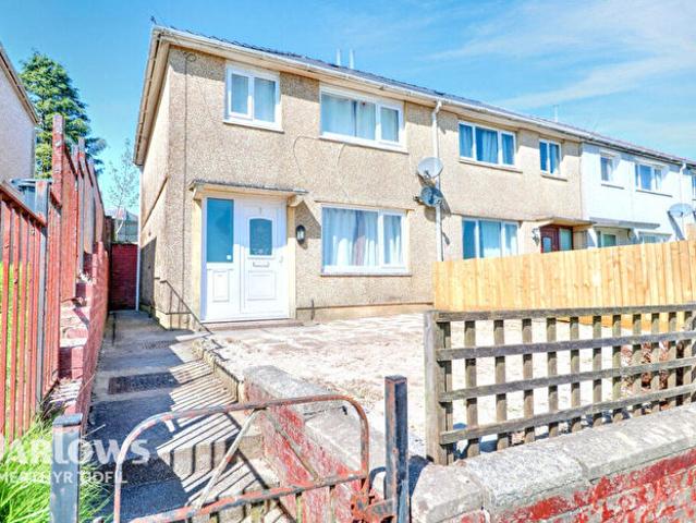 2 Bedroom End Of Terrace House To Rent In Brangwyn Road, Tredegar, NP22