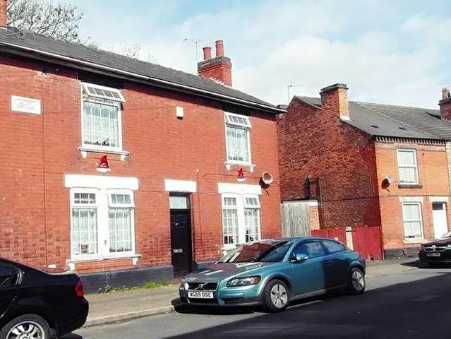 2 Bedroom End Of Terrace House To Rent In Chambers Street, Derby, DE24