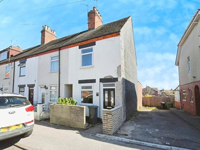 2 Bedroom End Of Terrace House To Rent In Church Road, Nuneaton, CV10