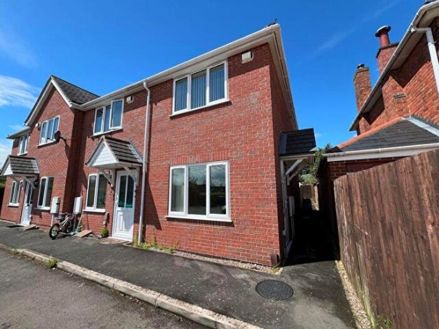 2 Bedroom End Of Terrace House To Rent In Garden Lane, Melton Mowbray, LE13