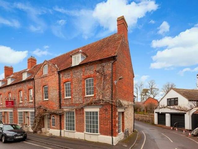 2 Bedroom End Of Terrace House To Rent In High Street, Dorchester, OX10