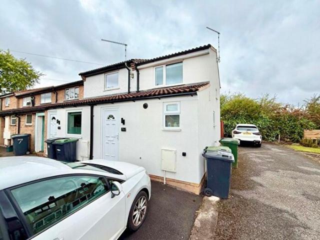 2 Bedroom End Of Terrace House To Rent In Kensington Gardens, Carlton, Nottingham, NG4