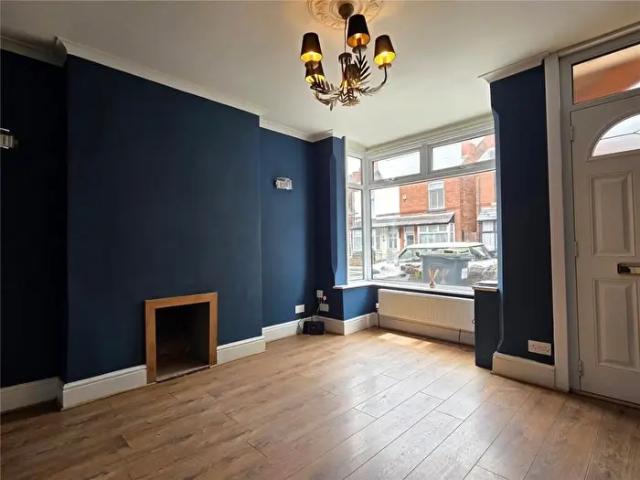 2 Bedroom End Of Terrace House To Rent In Mayfield Road, Carlton, Nottingham, NG4