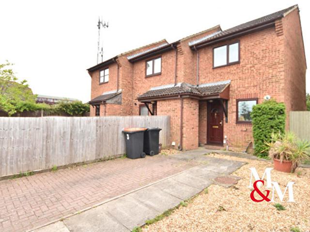 2 Bedroom End Of Terrace House To Rent In Millstream Way, LU7