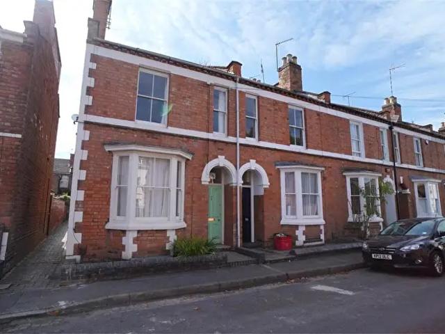 2 Bedroom End Of Terrace House To Rent In New Street, Leamington Spa, CV31