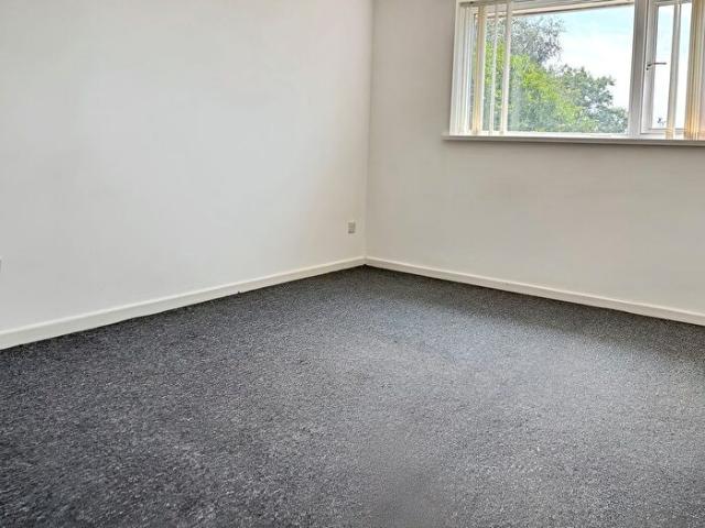 2 Bedroom End Of Terrace House To Rent In Pant Yr Helyg, Swansea, SA5