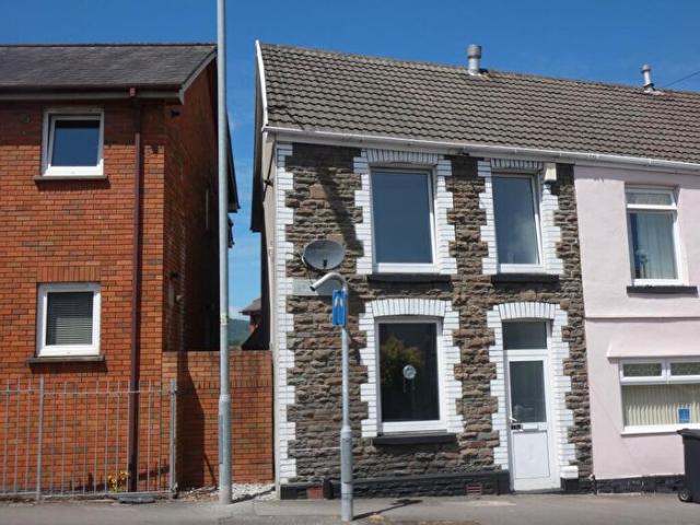 2 Bedroom End Of Terrace House To Rent In Penydre, Neath, West Glamorgan SA11