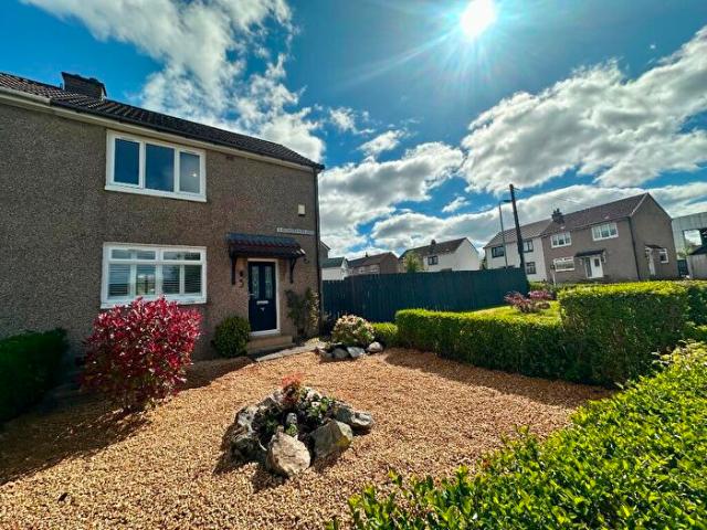 2 Bedroom End Of Terrace House To Rent In, Redwood Place, P26