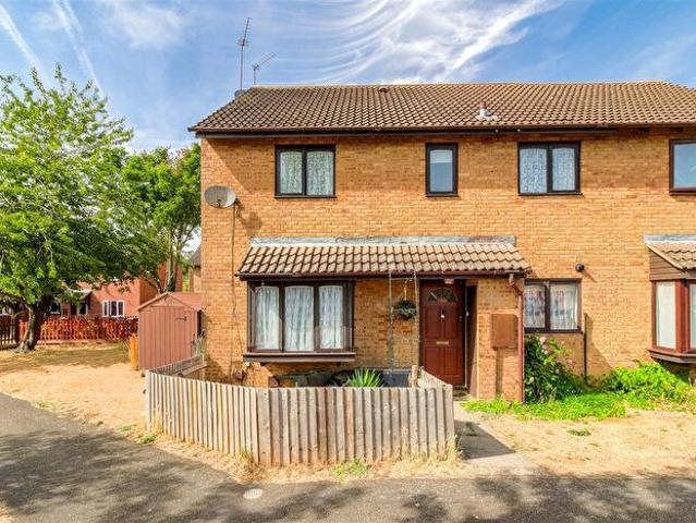 2 Bedroom End Of Terrace House To Rent In Senwick Drive, Wellingborough, NN8