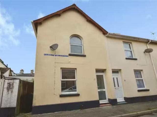 2 bedroom End Terrace House to rent, Albert Terrace, Newton Ab.