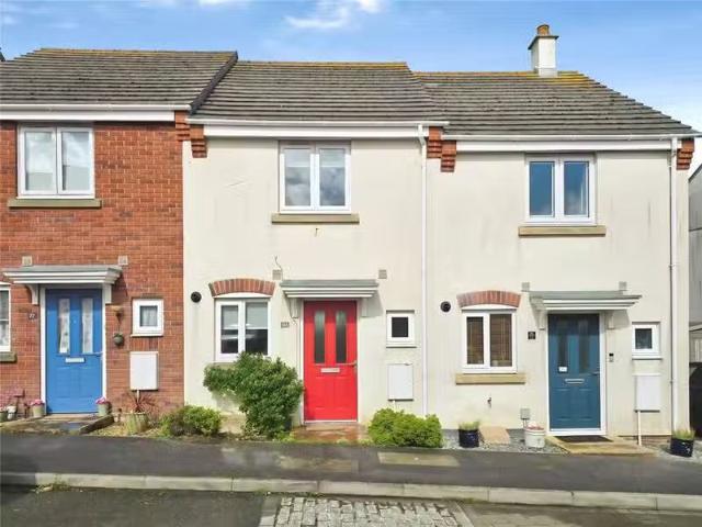 2 bedroom End Terrace House to rent, Hawkins Way, Helston, TR1.