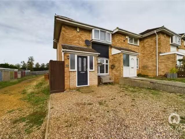 2 bedroom End Terrace House to rent, Kentstone Close, Northamp.