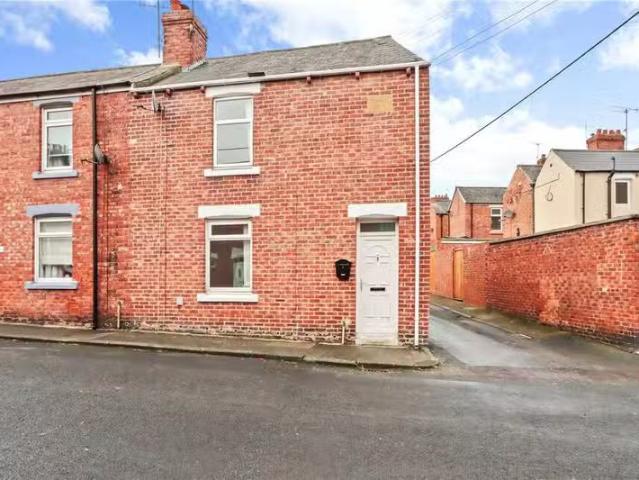 2 bedroom End Terrace House to rent, Ramsey Street, Chester Le.