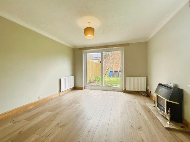 2 bedroom End Terraced House to let