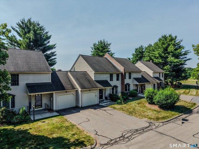 2 bedroom, Enfield CT 06082 104607530