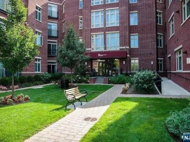 2 bedroom, Englewood NJ 07631 105141791