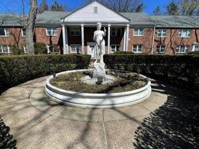 2 bedroom, Englewood NJ 07631 105159789