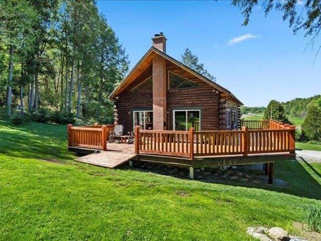 2 bedroom, Enosburg Falls VT 05450 103127043