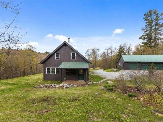 2 bedroom, Enosburg Falls VT 05476 102444921