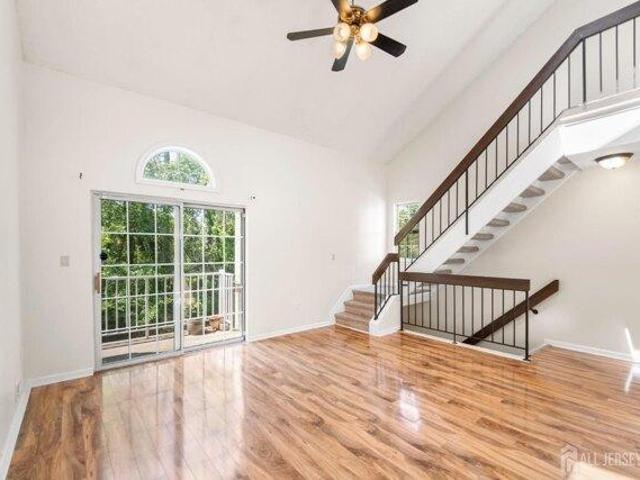 2 bedroom, East Brunswick NJ 08816 102563719