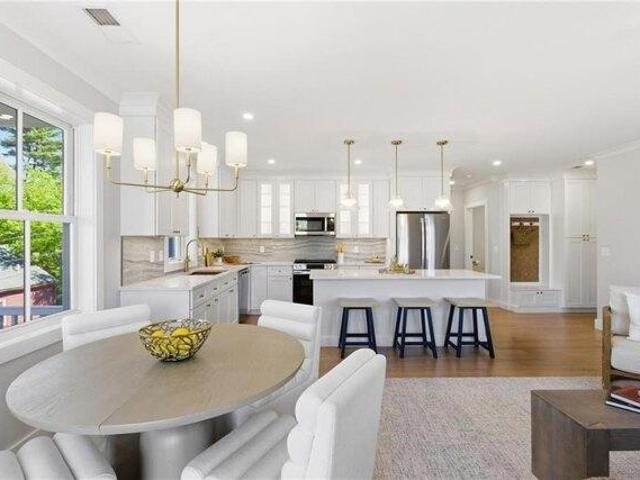 2 bedroom, East Greenwich RI 02818 102799991