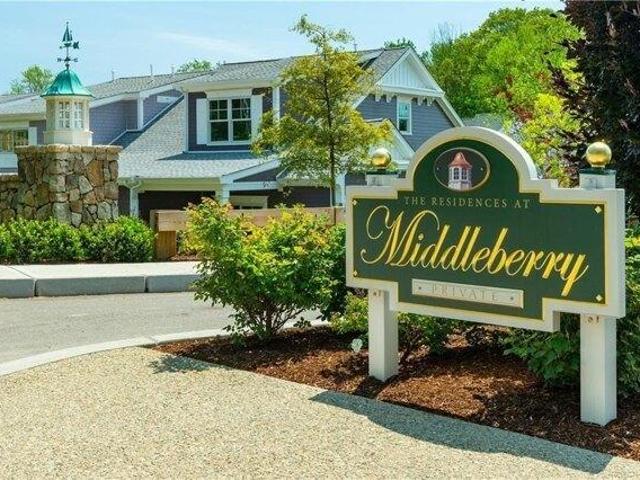 2 bedroom, East Greenwich RI 02818 103035142