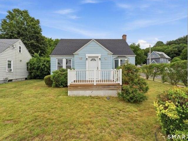 2 bedroom, East Haven CT 06512 104604688
